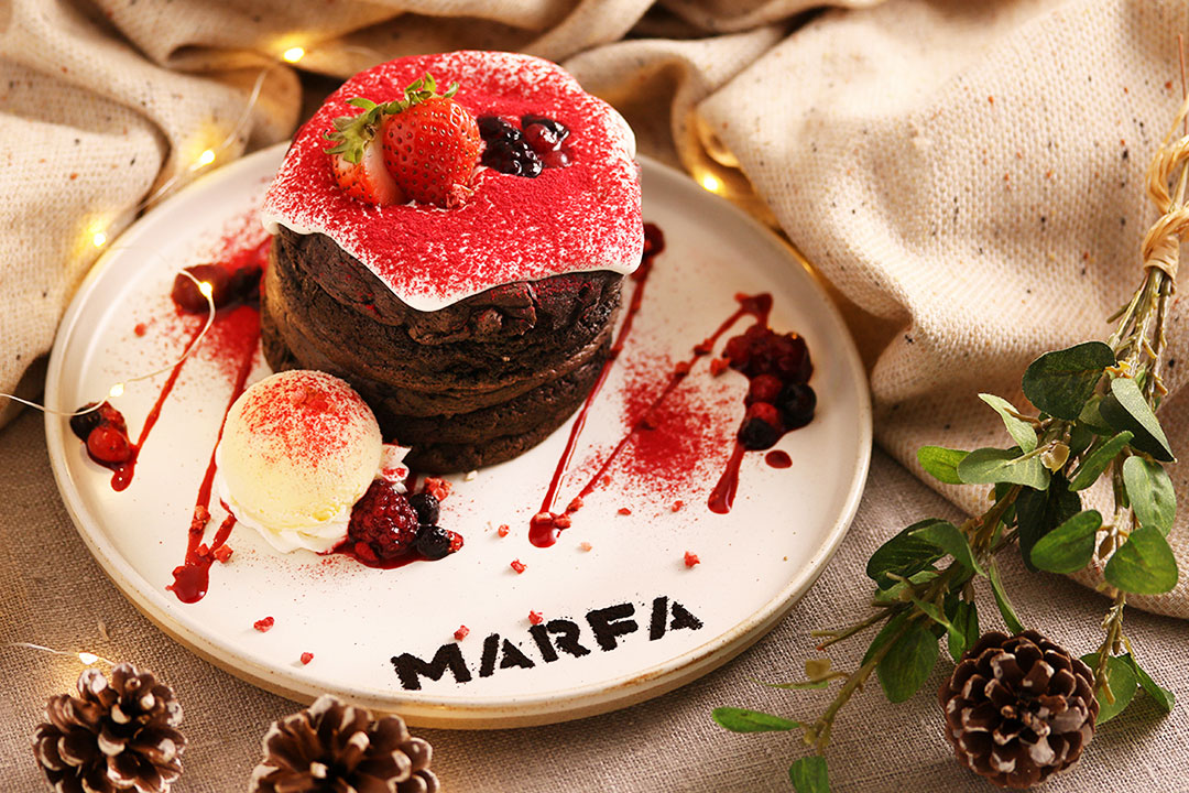 横浜モアーズ「マーファカフェ」冬限定“いちごのココアパンケーキ”と3種のココアドリンク販売！ | はまこれ横浜